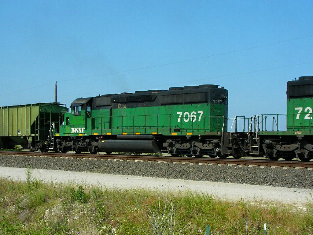 BNSF 7067